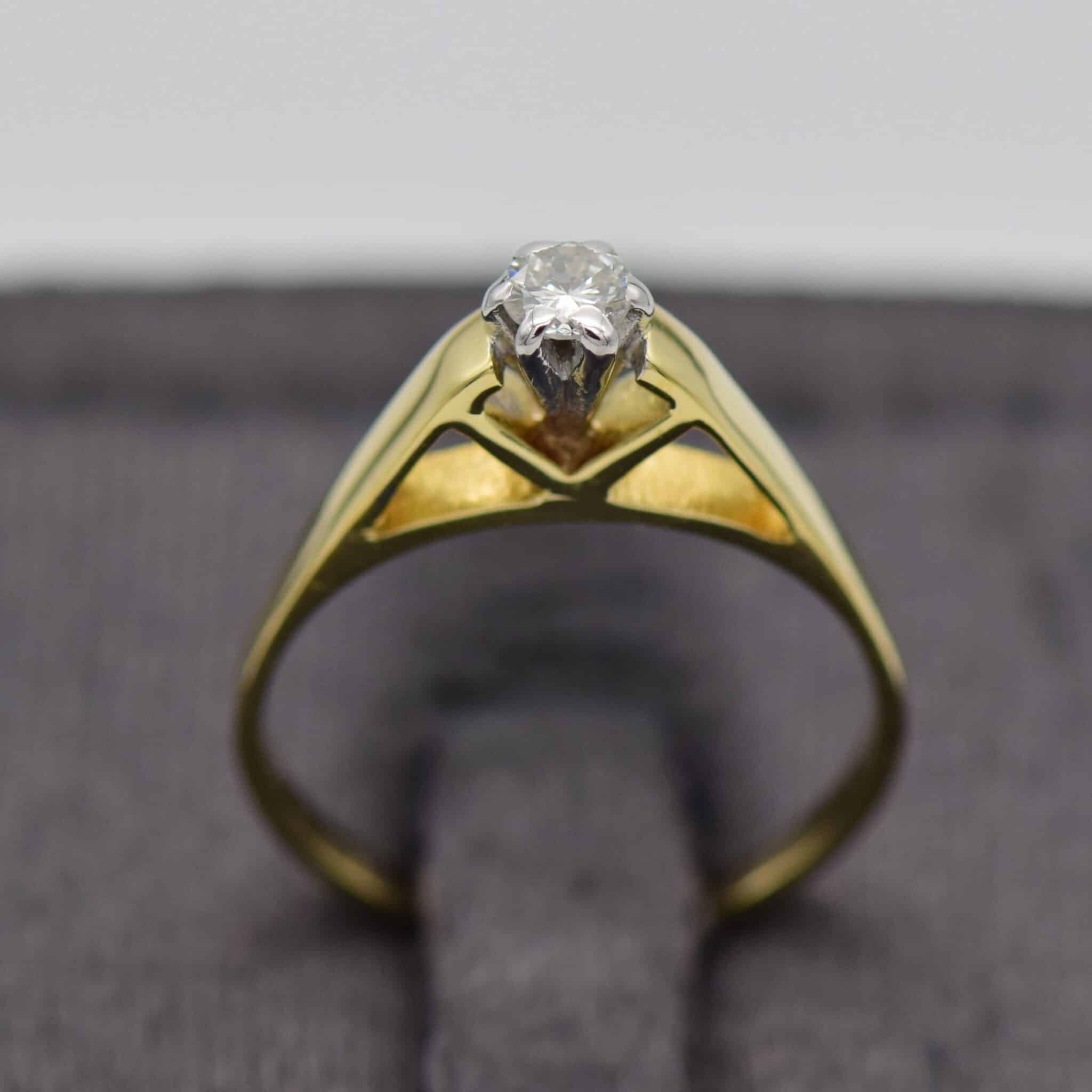 ring, 18ct 2.2gm Ring - Cash Converters